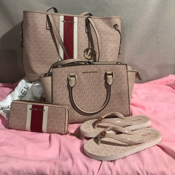 Michael Kors | Bags | Michael Kors Blush Logo Handbags Set | Poshmark